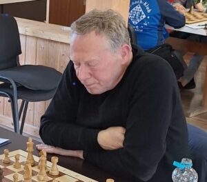 Erste mit Kantersieg gegen Deggendorf 2, Zweite gewinnt sicher gegen ...